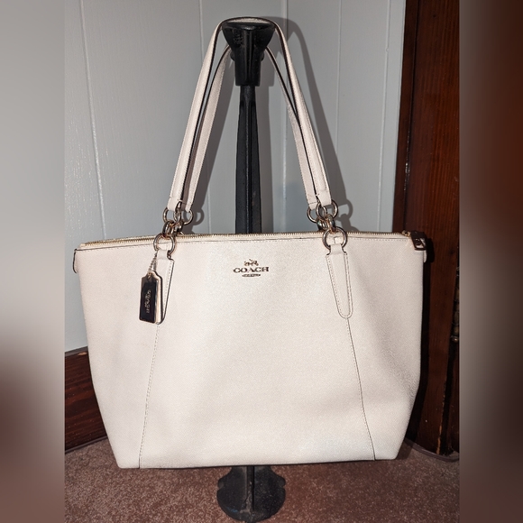 Coach | Bags | Coach Ava Zip Tote | Poshmark